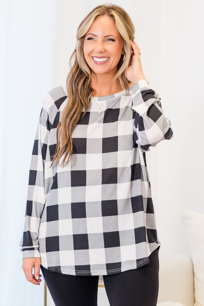 Women's Plus Size Black & White Plaid Long Sleeve Shirt | Chic Soul